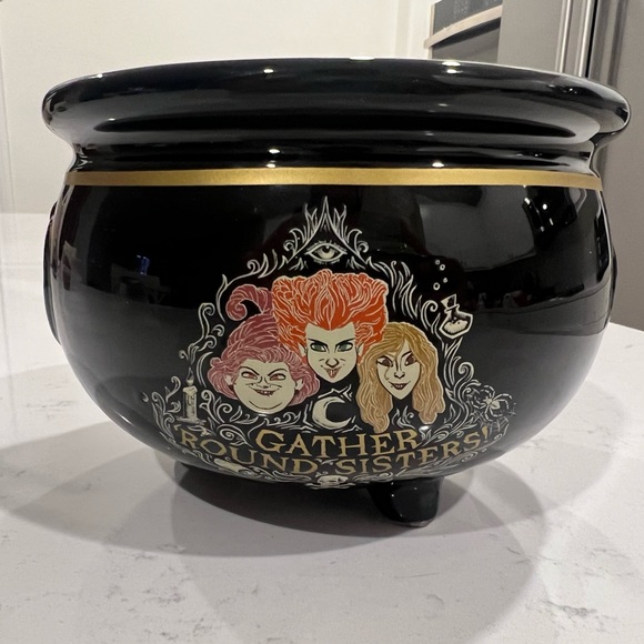 Disney | Holiday | New Halloween Disney Hocus Pocus Ceramic Cauldron ...